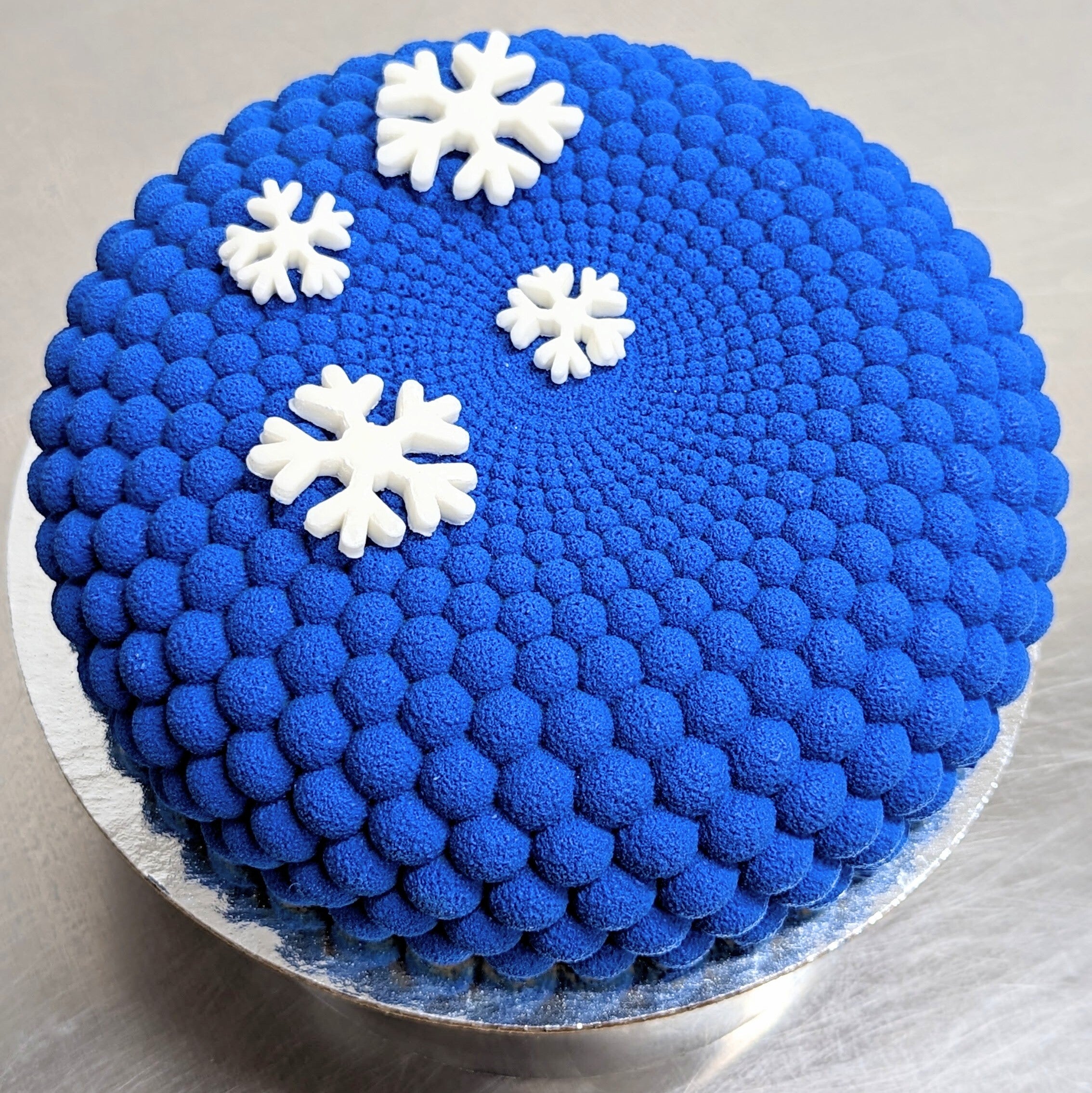 Pearl Shape Mousse Cake | La Cherie Bakery LLC